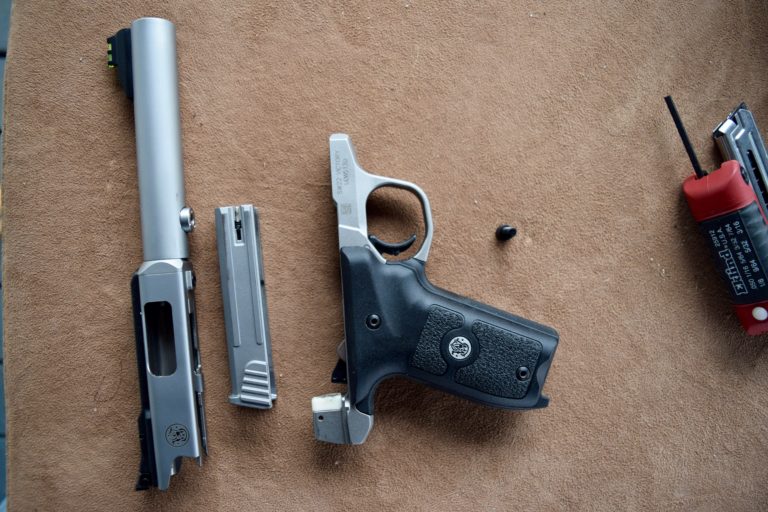 Smith & Wesson SW22 Victory Pistol Review - Pew Pew Tactical
