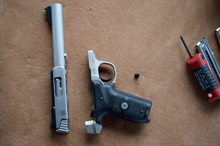 Smith & Wesson SW22 Victory Pistol Review - Pew Pew Tactical