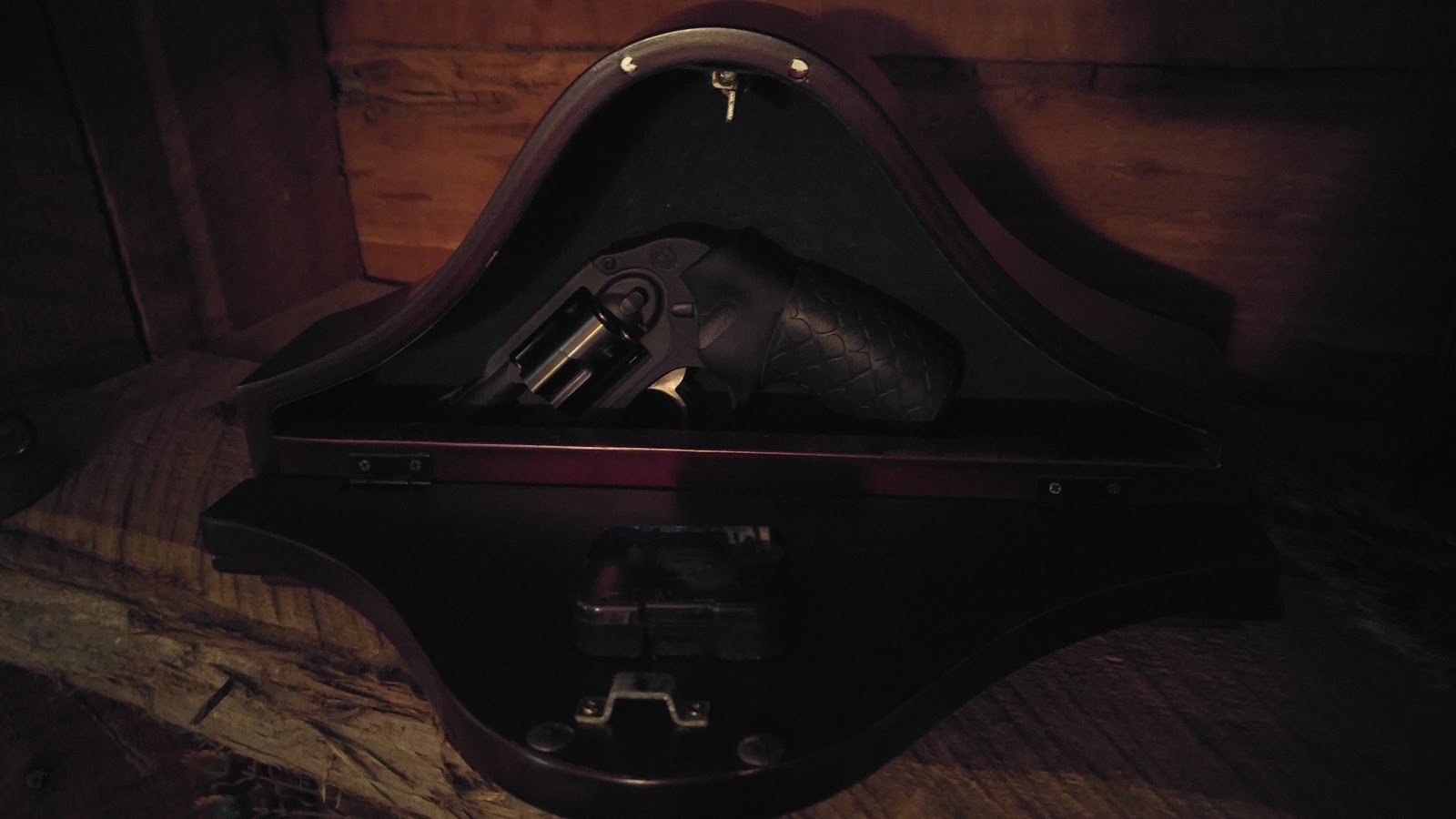 7 Best Hidden Gun Safes for Home [Security & Subterfuge] - Pew Pew Tactical