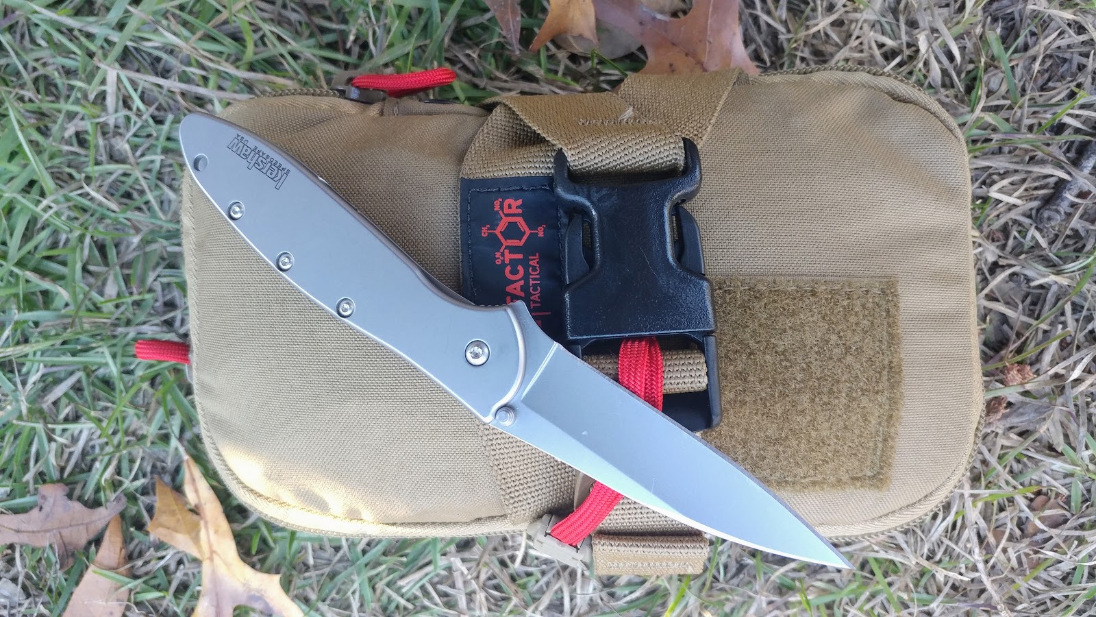 Best Everyday Carry (EDC) Items List For Women - Pew Pew Tactical