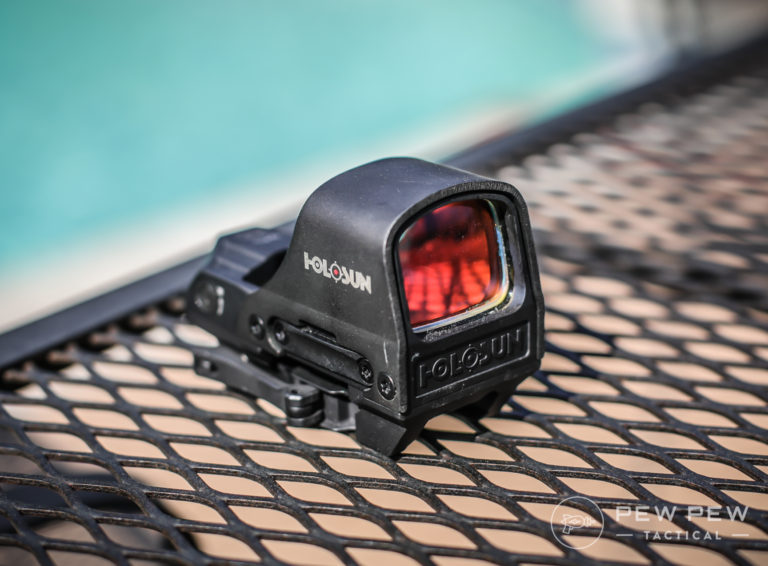 5 Best Holographic Sights [2026] - Pew Pew Tactical