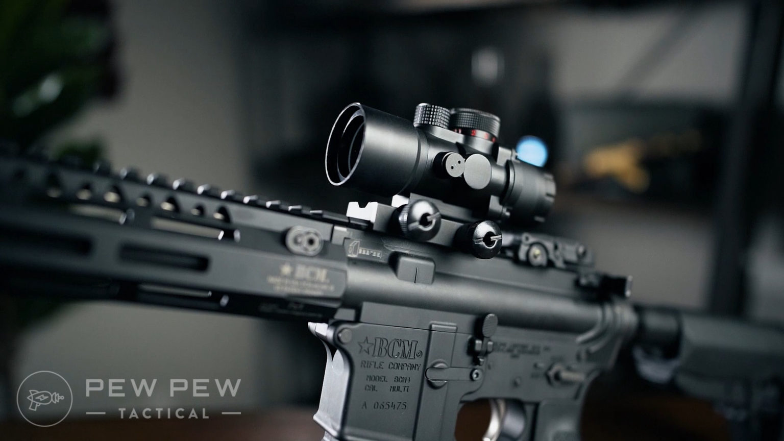 7 Best Prism Scopes: Robust & Better for Astigmatism - Pew Pew Tactical
