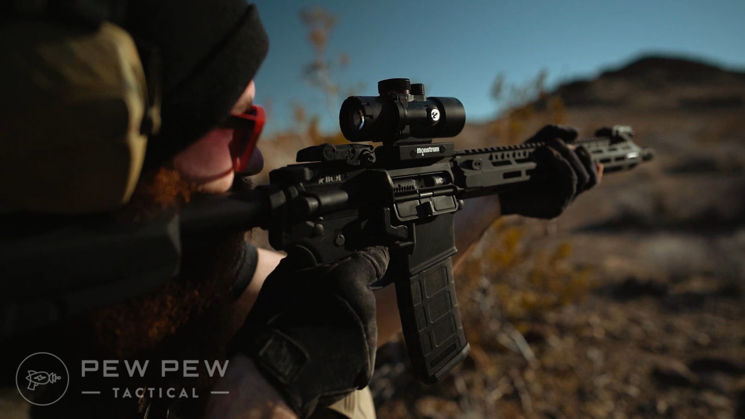 7 Best Prism Scopes: Robust & Better for Astigmatism - Pew Pew Tactical
