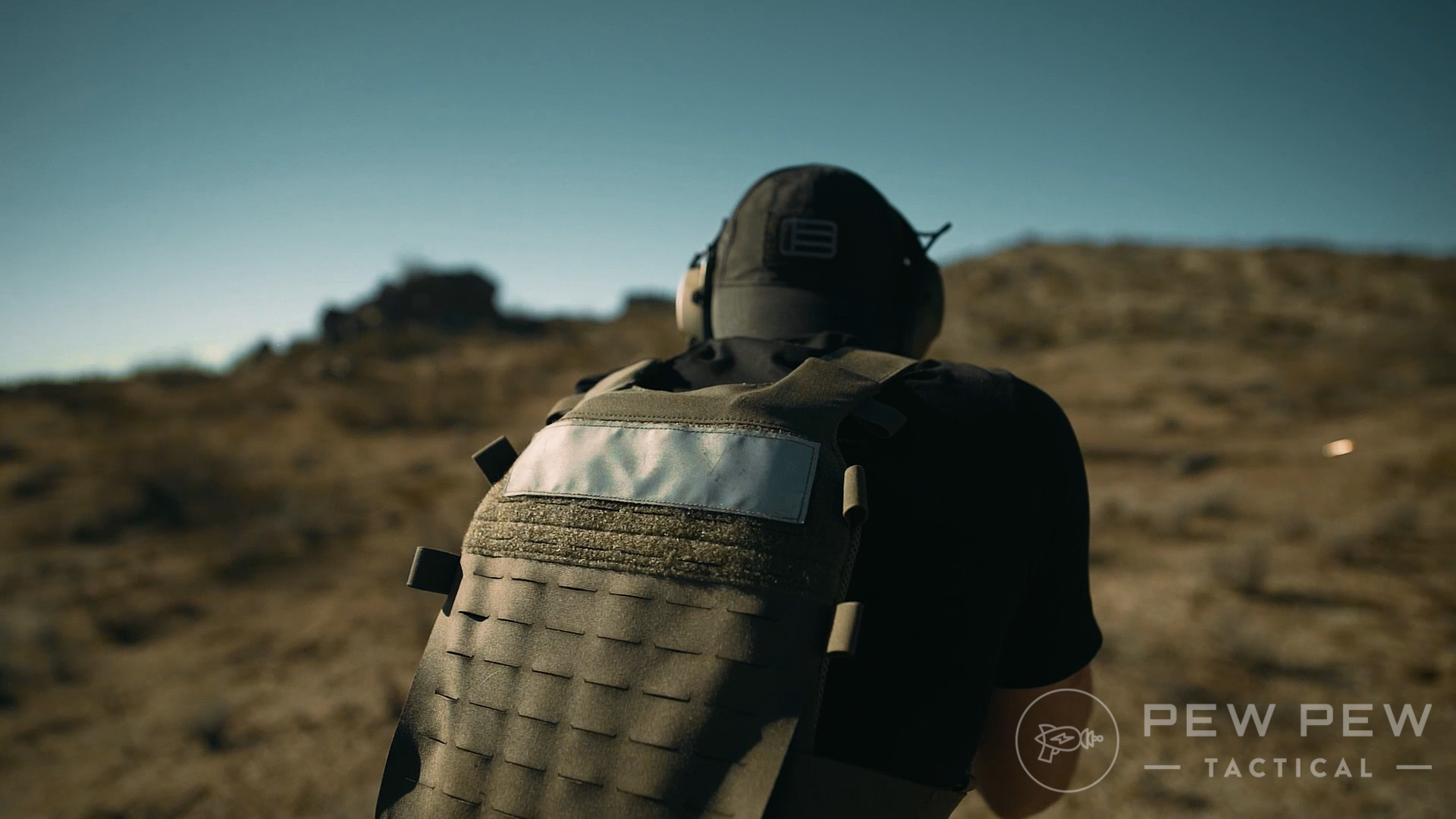 [Review] RE Factor Tactical Advanced Slickster Carrier - Pew Pew Tactical