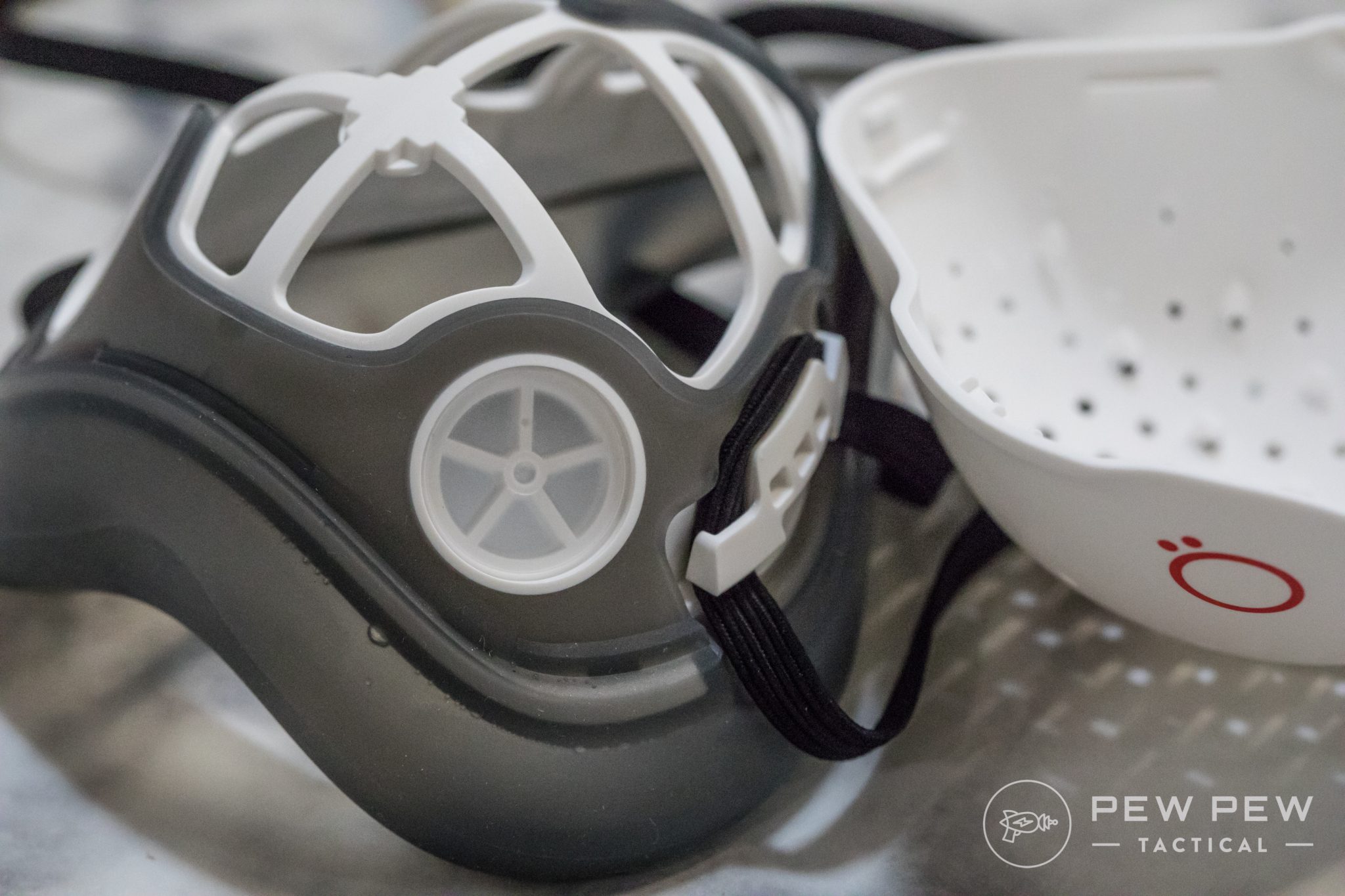 12 Best Gas Masks, Face Masks, Respirators, & Filters [Hands-On] - Pew ...