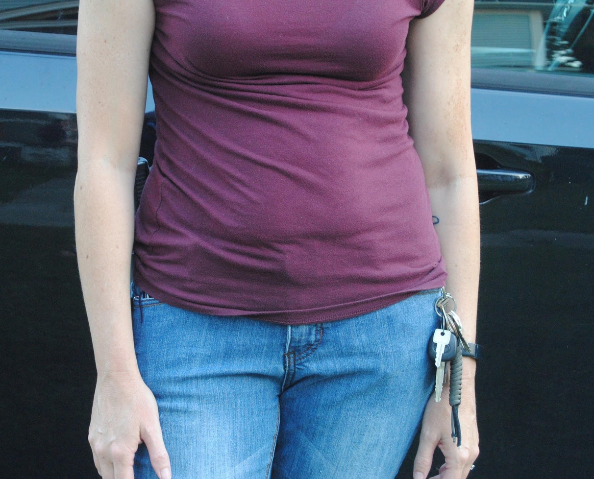 Best Everyday Carry (EDC) Items List For Women - Pew Pew Tactical