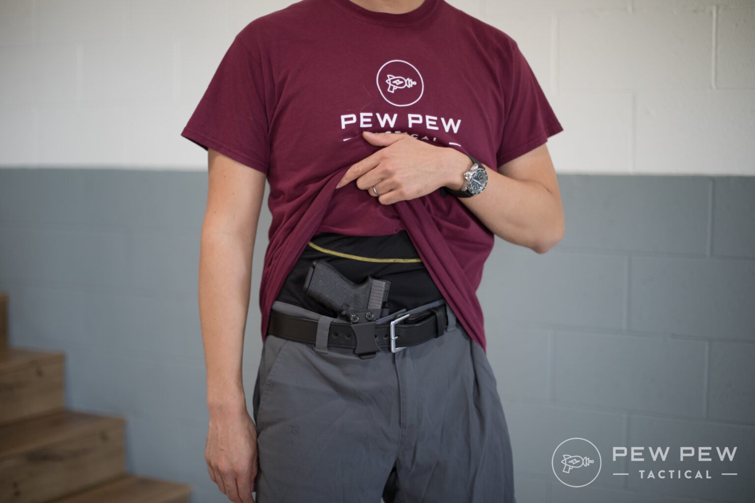 How To Run [Or Jog] While Concealed Carrying - Pew Pew Tactical