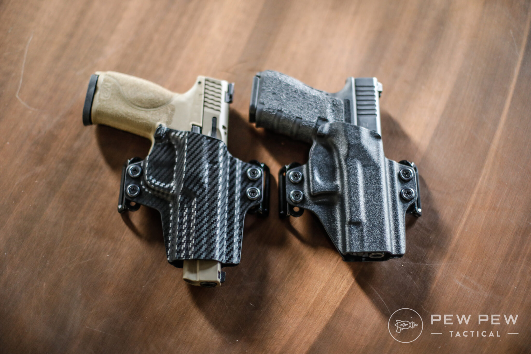 Best OWB (Outside-the-Waistband) Holsters: Duty & Everyday Carry - Pew ...