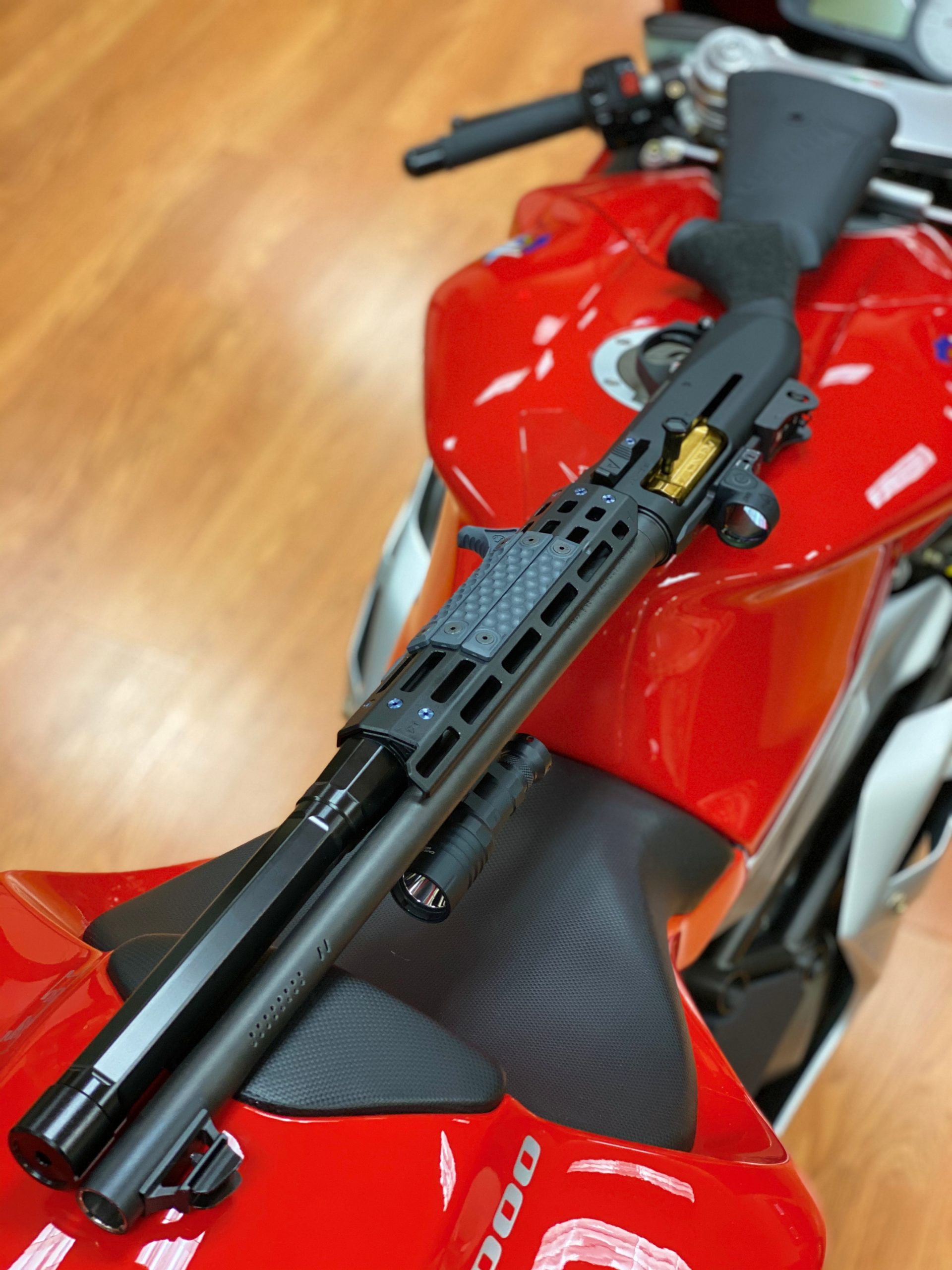 Best Shotgun Forends: M-LOK & Flashlights [Guide] - Pew Pew Tactical