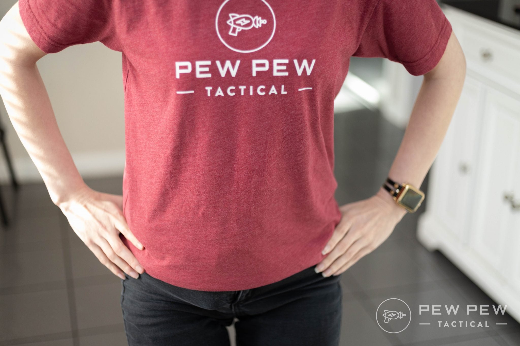 [How-To] Concealed Carry a Full-Size Gun - Pew Pew Tactical