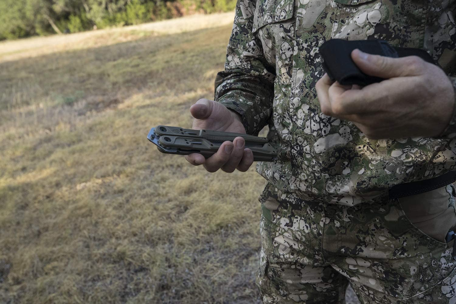 7 Best Machetes & How-To Pick the Perfect One - Pew Pew Tactical
