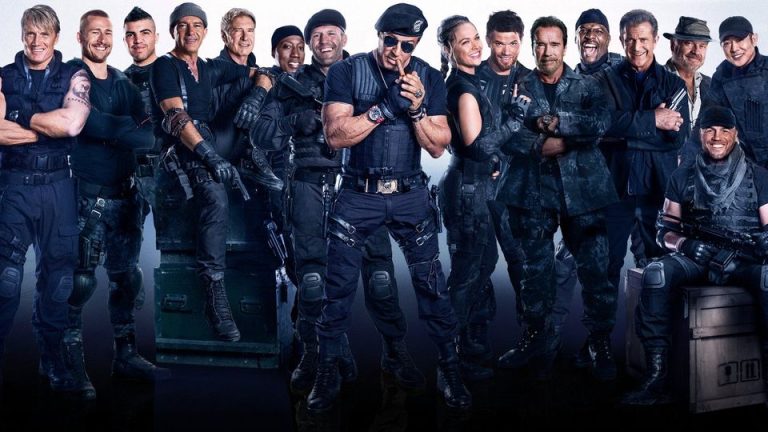 Guns of Pop Culture: "The Expendables" and the AA12 - Pew Pew Tactical