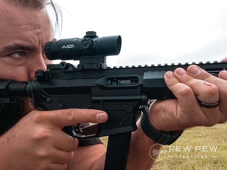 7 Best Prism Scopes: Robust & Better for Astigmatism - Pew Pew Tactical