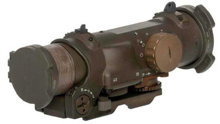 Military Optics: The Red Dots & Scopes Soldiers Use on the Battlefield ...