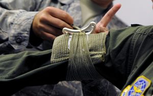 Israeli Battle Dressing: Does It Belong in Your First Aid Kit? - Pew ...