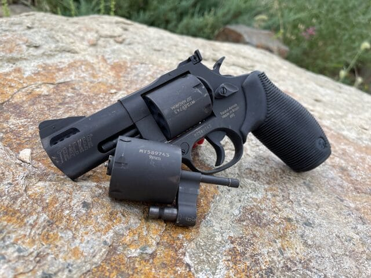 Best Multi-Caliber Weapons [Rifles, Shotguns & Handguns] - Pew Pew Tactical