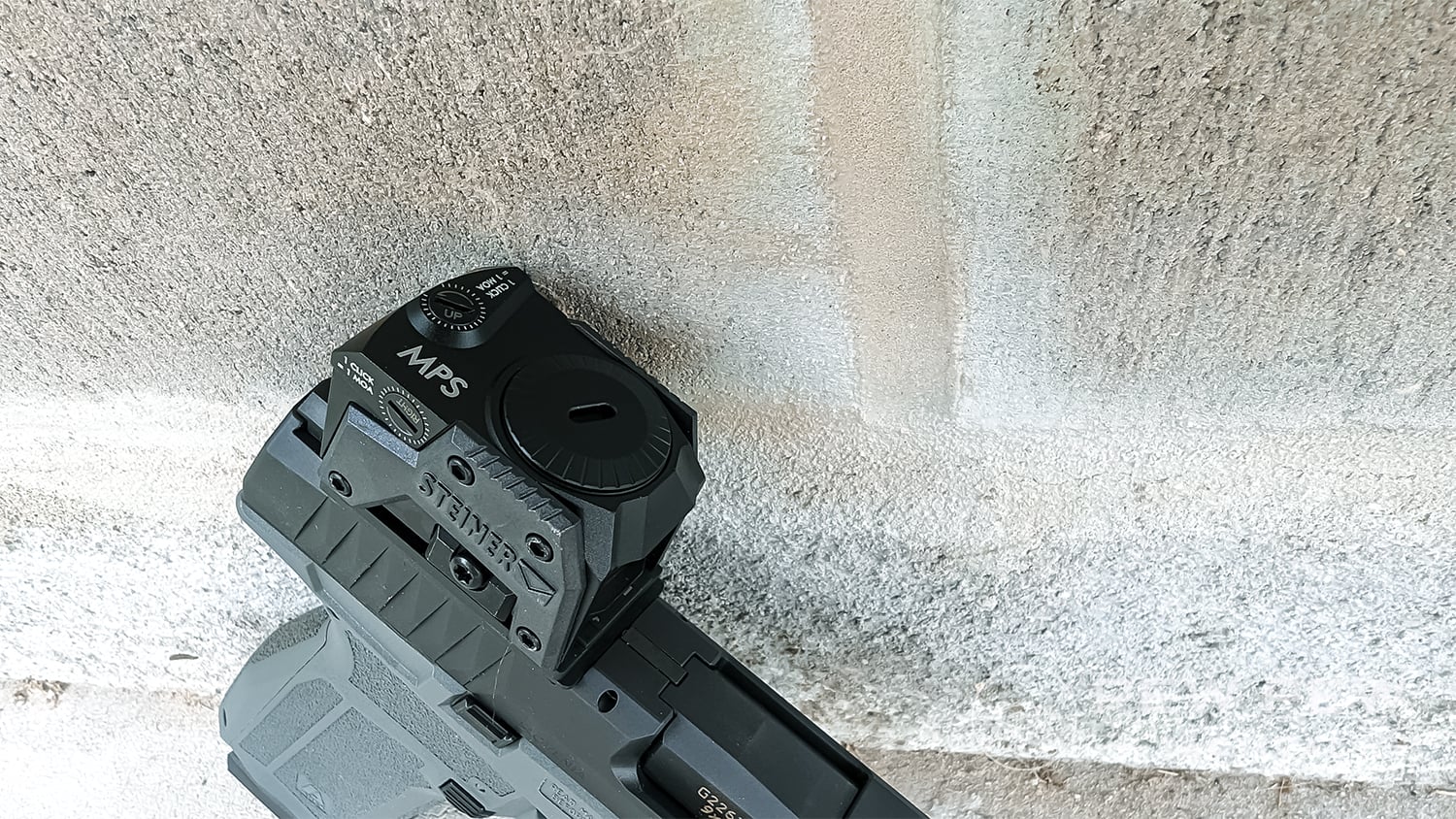 Best Enclosed Emitter Pistol Optics [All Budgets] - Pew Pew Tactical