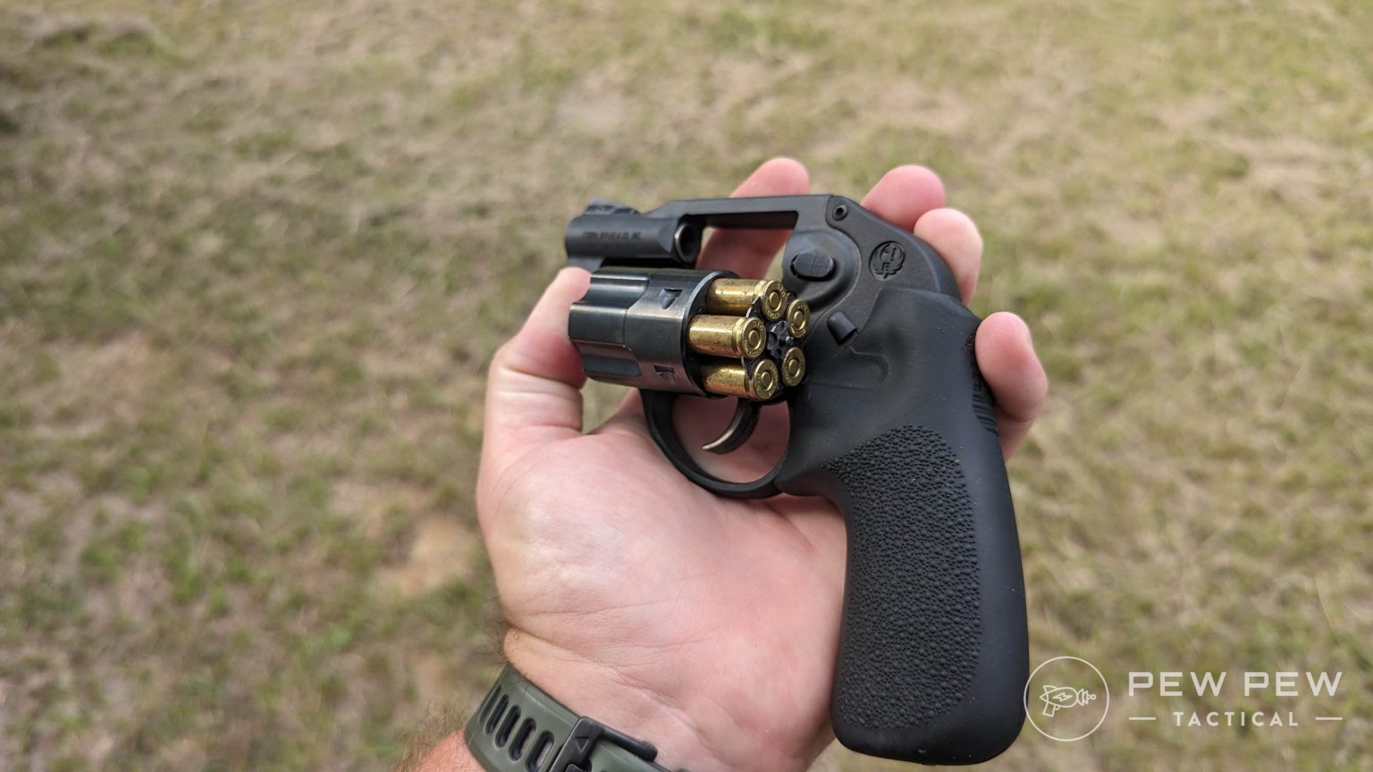 How to Reload a Revolver: Speed Loaders, Strips, & Moon Clips - Pew Pew ...