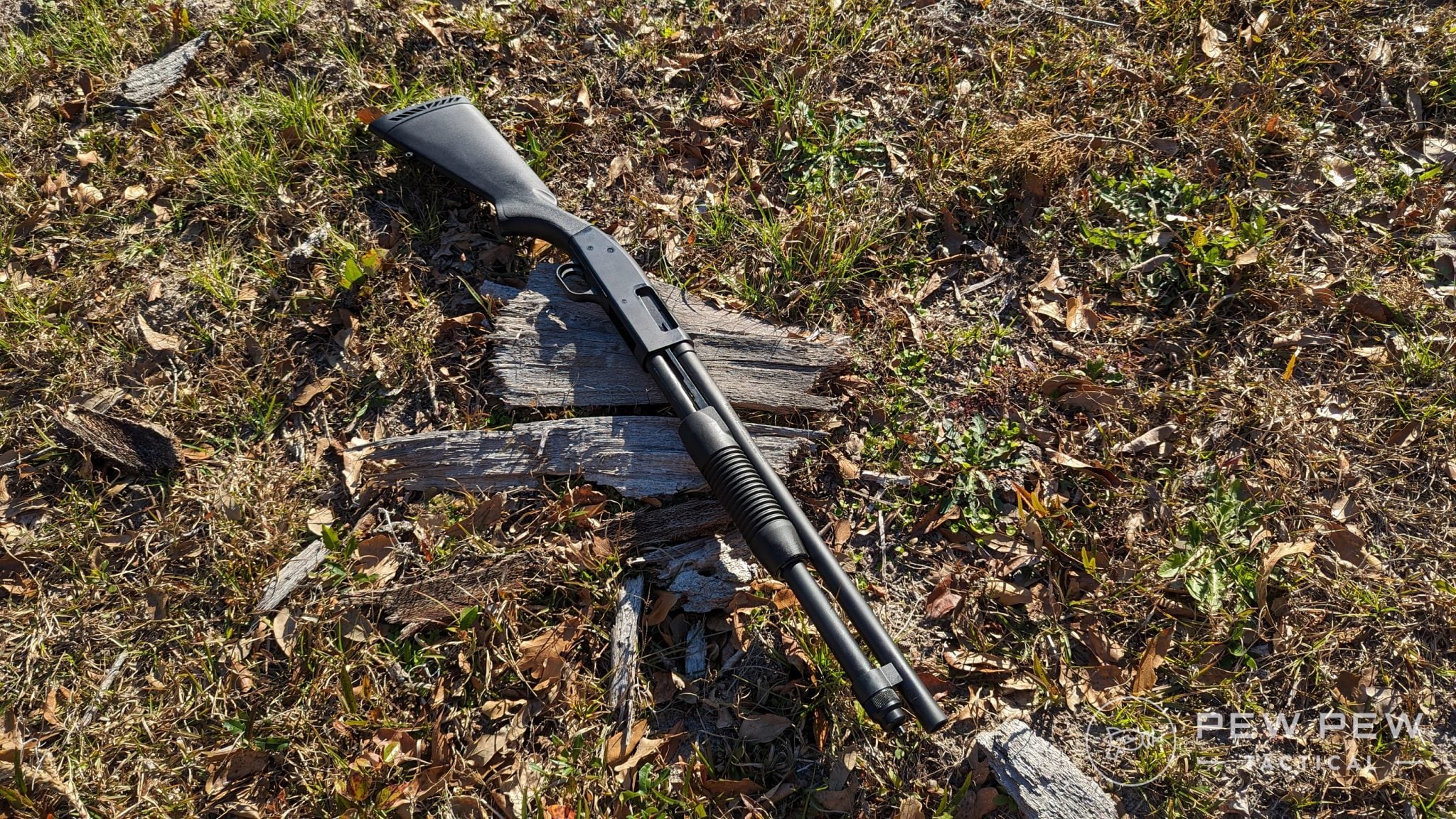 Mossberg 590 Tactical Review: Best 20-Gauge Pump Shotgun? - Pew Pew Tactical