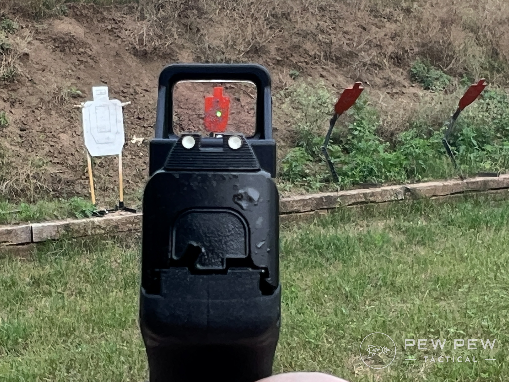 Review: Smith & Wesson M&P 5.7 [Hands-On Tested] - Pew Pew Tactical