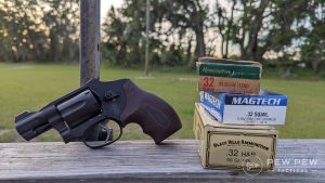Smith & Wesson 432 UC Review [Hands-On Tested] - Pew Pew Tactical