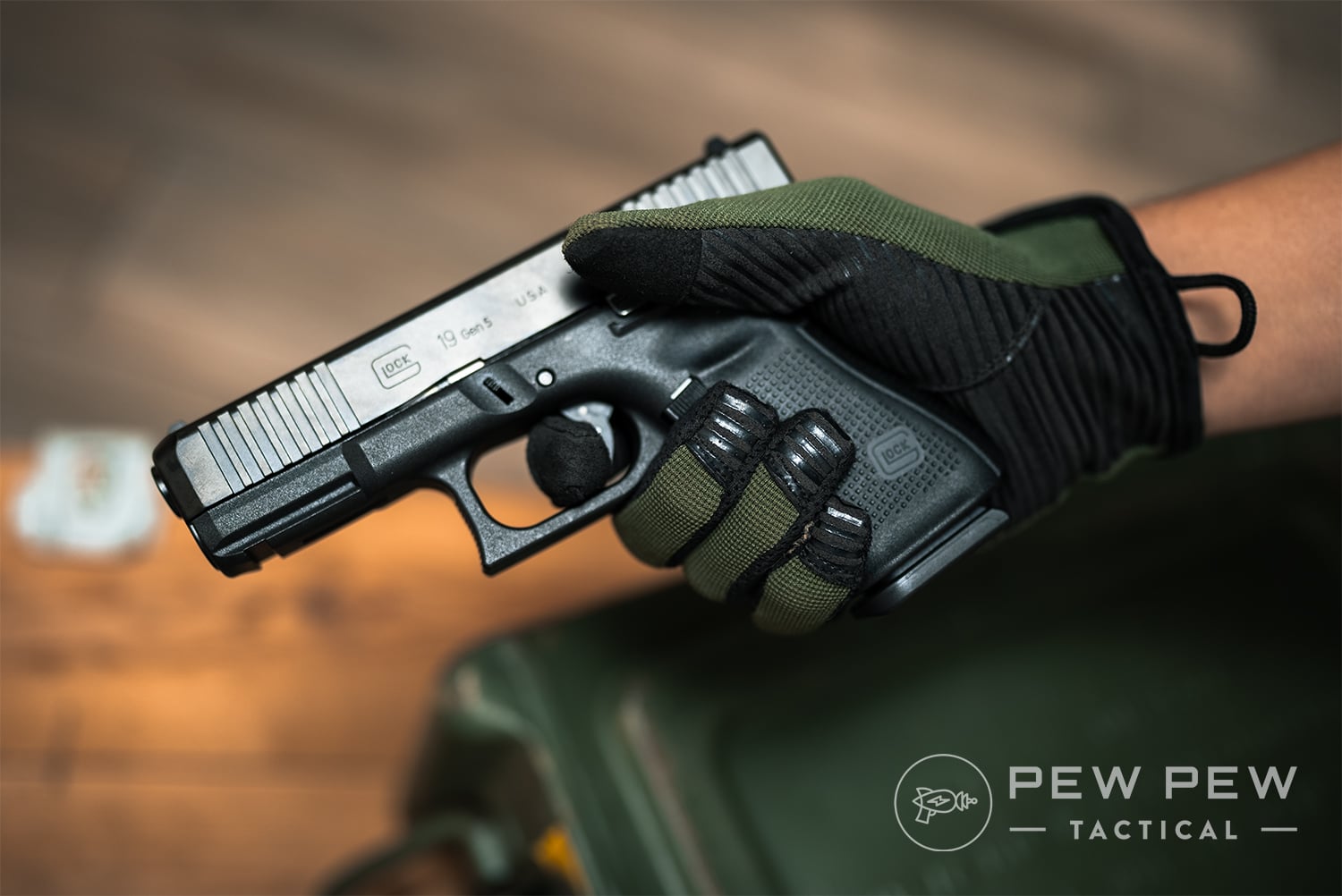 Best Gifts for Gun Lovers [$25, $50, $100+] - Pew Pew Tactical