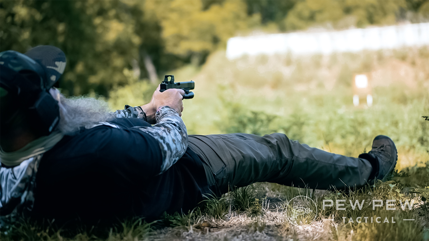 Glock 17L Review [Hands-On Tested] - Pew Pew Tactical