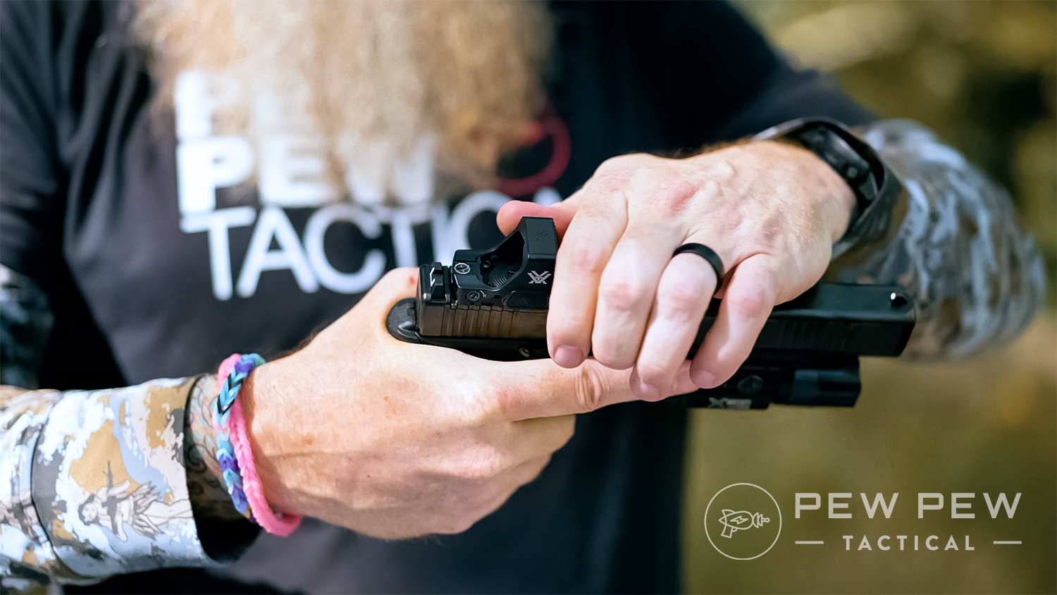 Glock 17L Review [Hands-On Tested] - Pew Pew Tactical