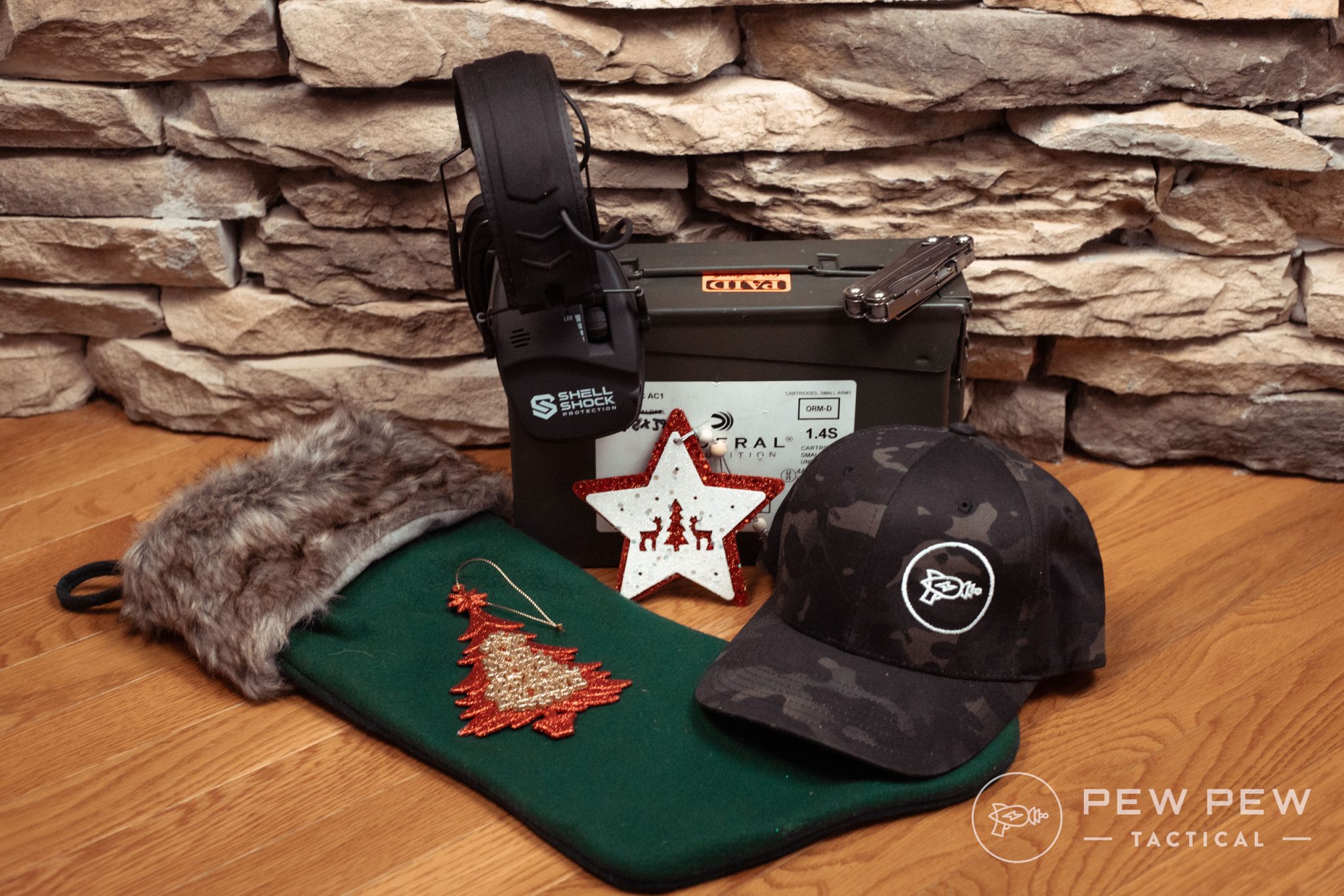 Best Gifts for Gun Lovers [$25, $50, $100+] - Pew Pew Tactical