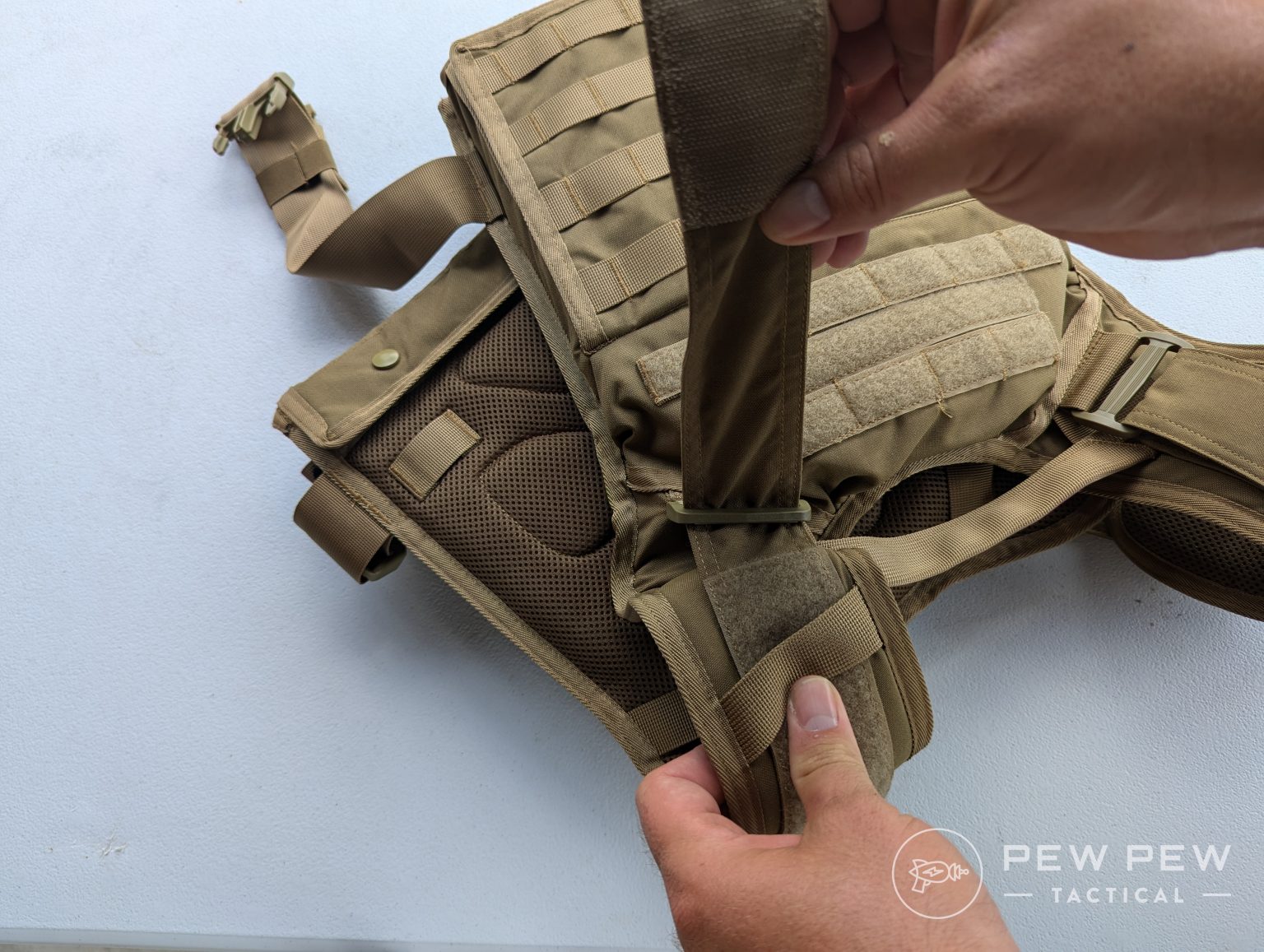 How To Set Up A Plate Carrier [Step-by-Step Guide] - Pew Pew Tactical