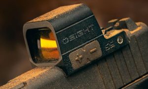 Olight Osight SE RMSc Review: An Affordable Enclosed Emitter Red Dot ...