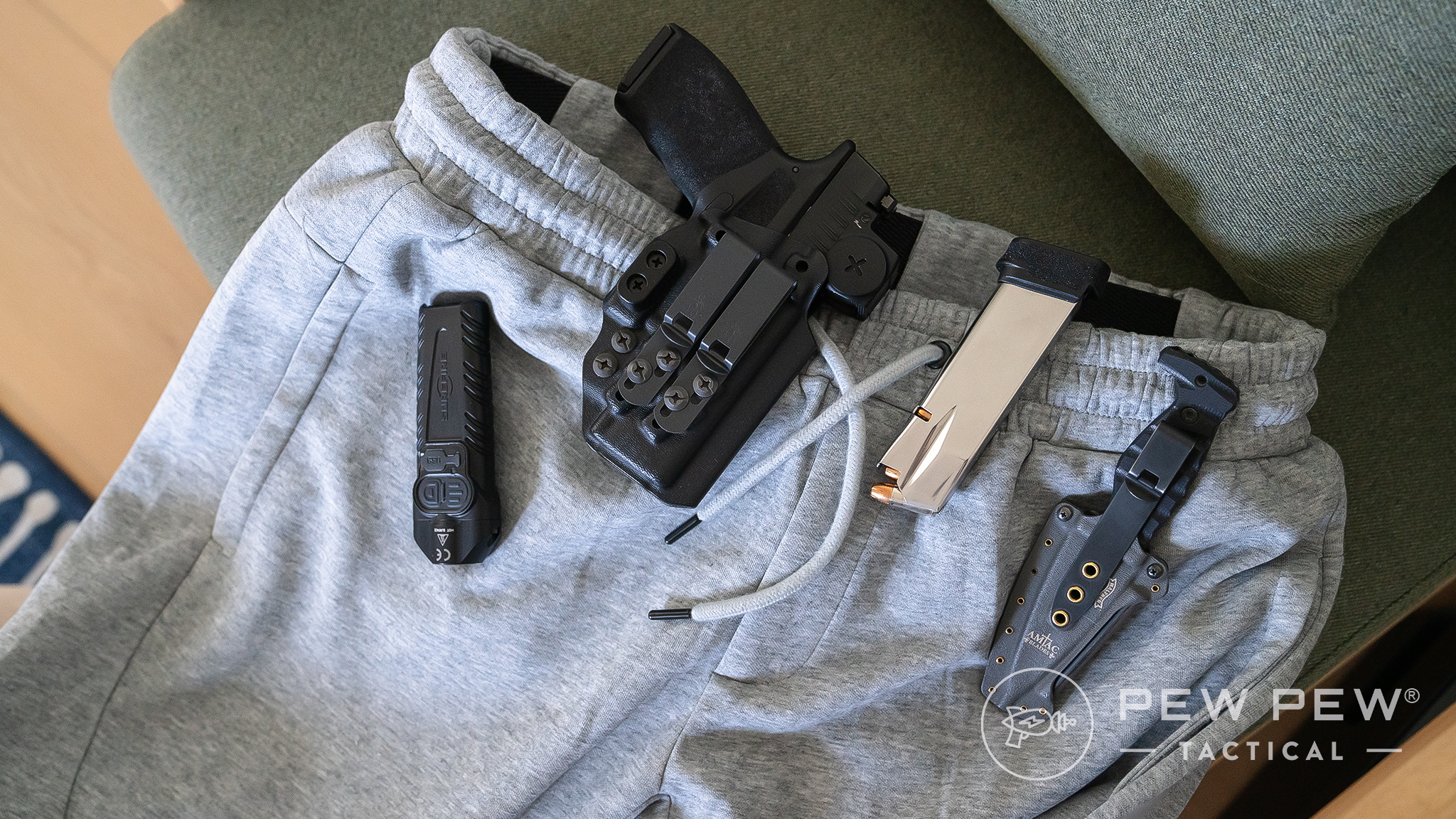 Best Arrowhead Tactical CCW Clothing [Review] - Pew Pew Tactical